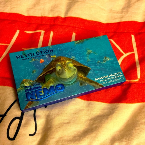 Revolution | Makeup | Revolution Disney Finding Nemo Crush Eyeshadow ...
